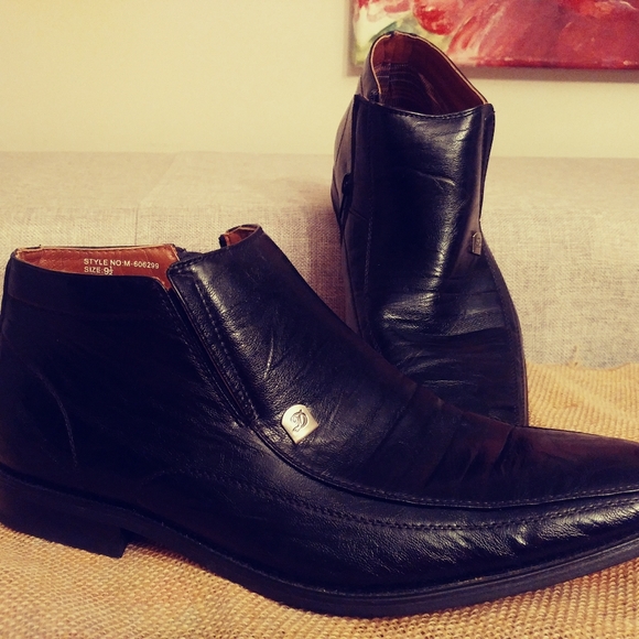 DELLI ALDO | Shoes | Delli Aldo Marco Ankle Hi Dress Boot | Poshmark